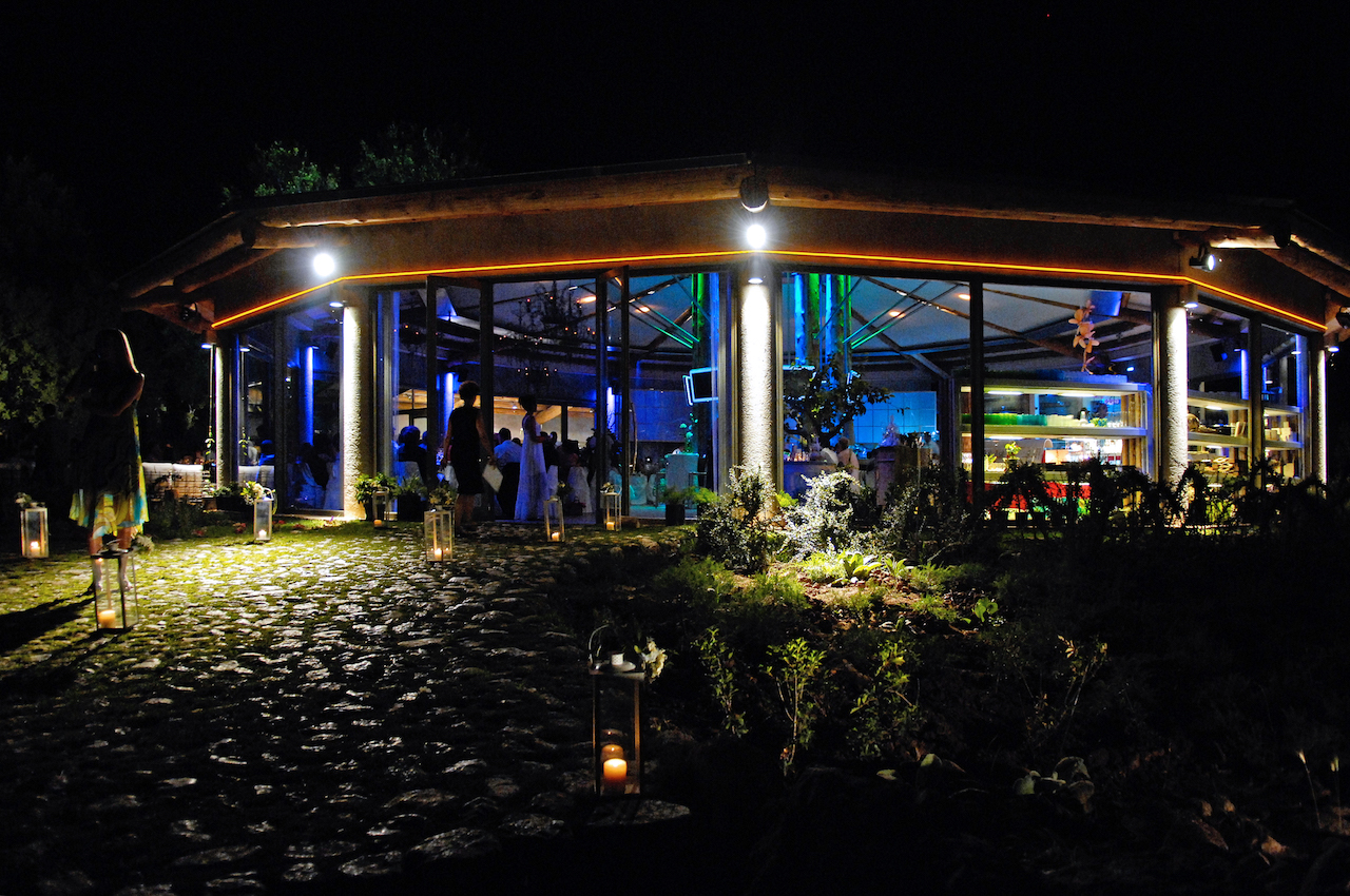 Radomi Interior Design GmbH – Interior und Concrete Design